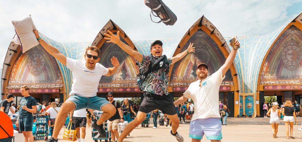 Magnificent Greens en Tomorrowland: cómo es y qué incluye el camping ...