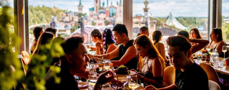 Guía completa para ir a Tomorrowland Bélgica 2025 - Todo sobre Tomorrowland